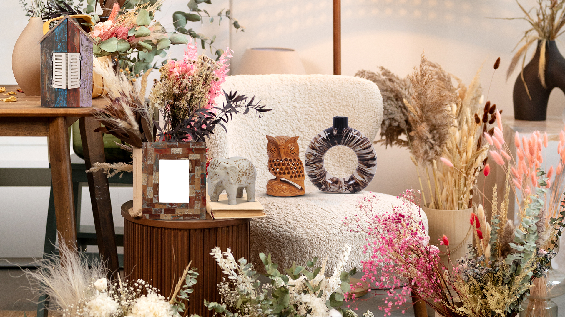 Sourcing Artisan Crafts: Key to Creating Unique Product Lines